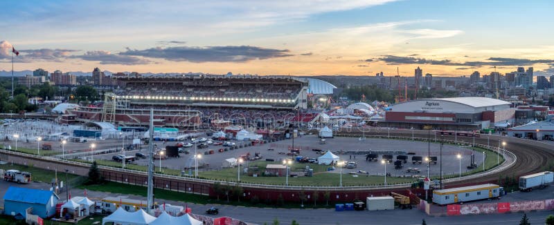 Panoramic View of the the Calgary Stampede at Sunset Editorial Stock ...