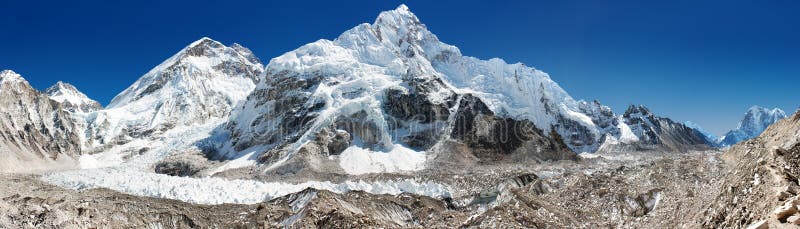 Panoramic view of Everest stock image. Image of crag - 28468581