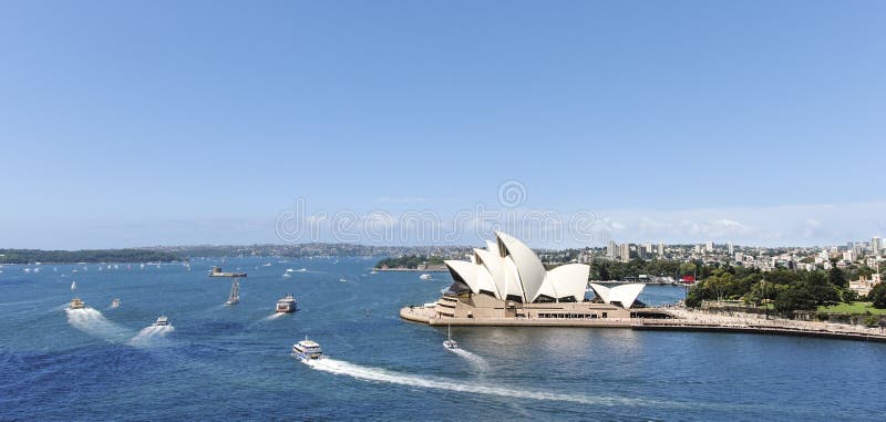 Panoramic View of the Iconic Sydney Opera House Editorial Stock Image ...