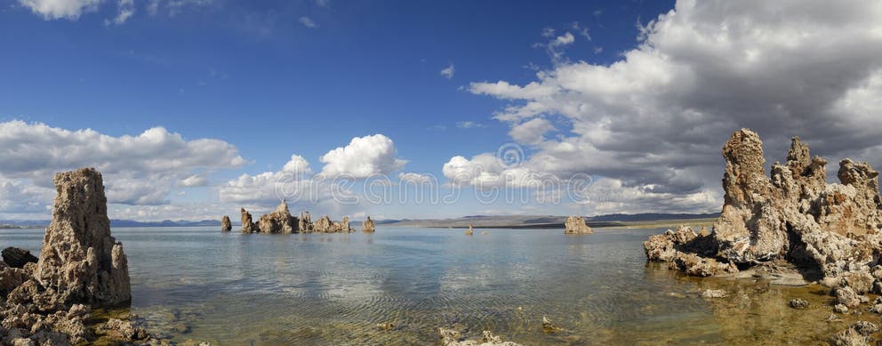 Panoramic View of Mono Lake, California Stock Image - Image of coast ...