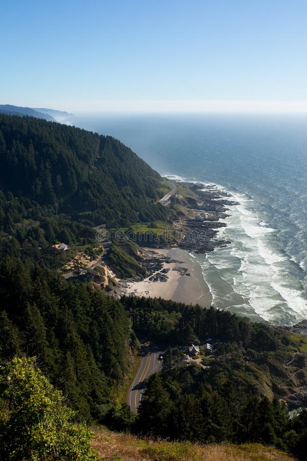 View of the Oregon Coast Line Stock Photo - Image of oregon, beach ...