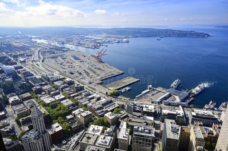 View of the Seattle Harbor. Editorial Photo - Image of coast, modern ...