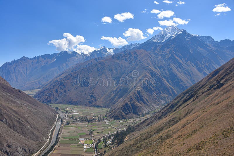 Panoramic Views of the Sacred Valley of the Incas. Ollantaytambo, Cusco ...