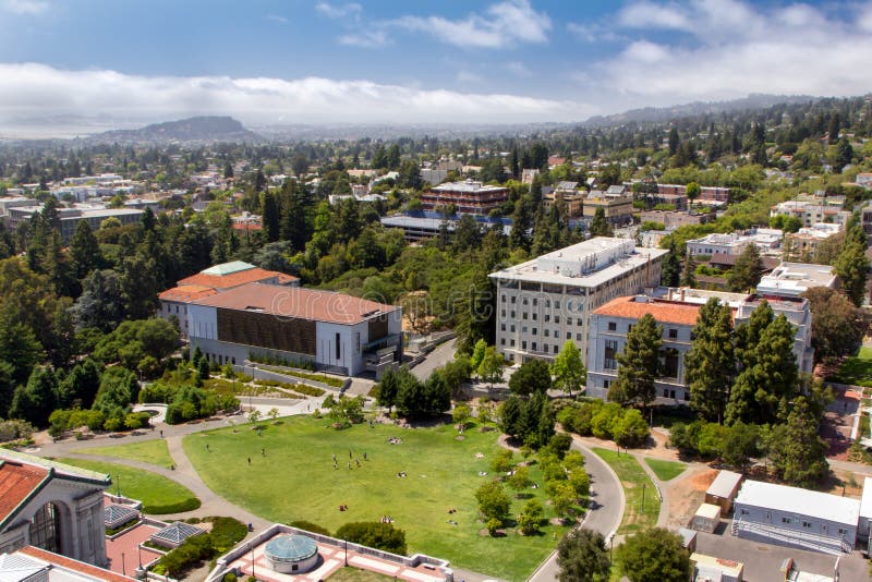 Vista Aerea Di Berkeley University Campus E Di San Francisco Bay ...