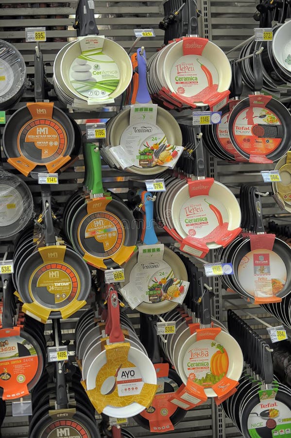 Pots Pans Retail Display Stock Photos - Free & Royalty-Free Stock ...