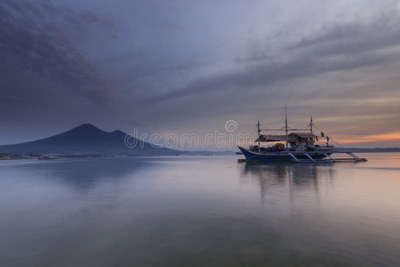 Pantai Mayat Bitung Sulawesi Utara Foto de archivo - Imagen de sulawesi ...