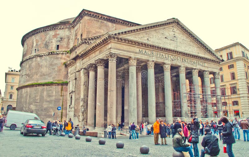 Romański panteon, Rzym zdjęcie stock editorial. Obraz złożonej z ...