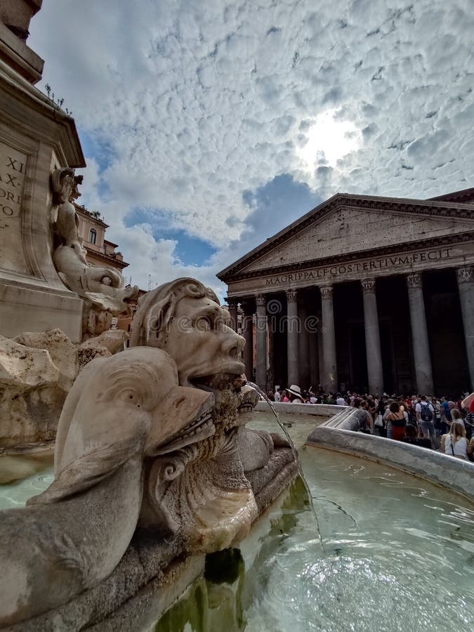 Pantheon in Rome. Sky blue editorial photo. Image of travel - 259974061
