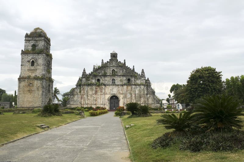 Paoay Colonial Era Church Philippines Stock Photo - Image of overcast ...