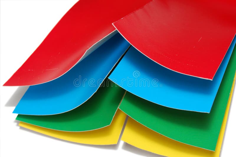 Papel del color foto de archivo. Imagen de aislado, papel - 5688958