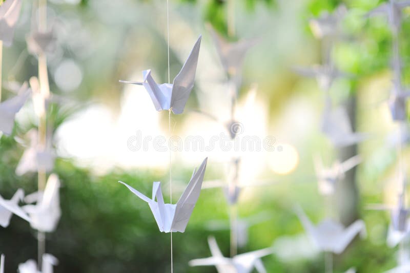 76+ Paper crane Free Stock Photos - StockFreeImages