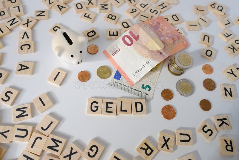 Paper Euro Banknotes of European Union, Piggy Bank, Bills on Table ... Paper Euro Banknotes of European Union, Piggy Bank, Bills on Table ...