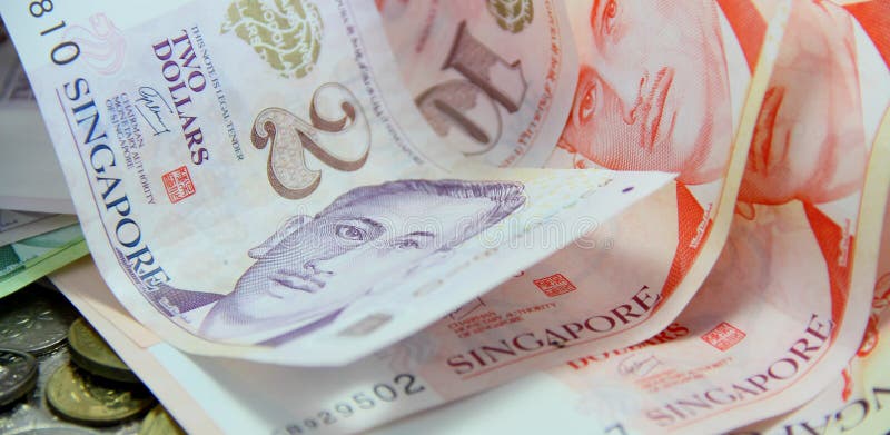 Bank of England money editorial photo. Image of bill - 56410896