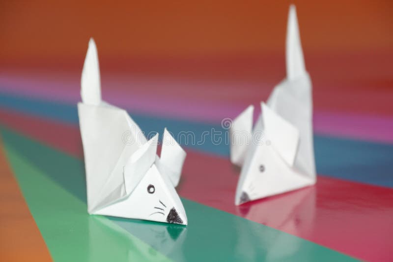 Origami Mouse Recycled Papercraft Stock Image - Image of brown, nature ...