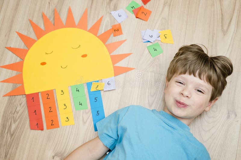 Paper Sun with Numbers from One To Six. Stock Image - Image of logic ...