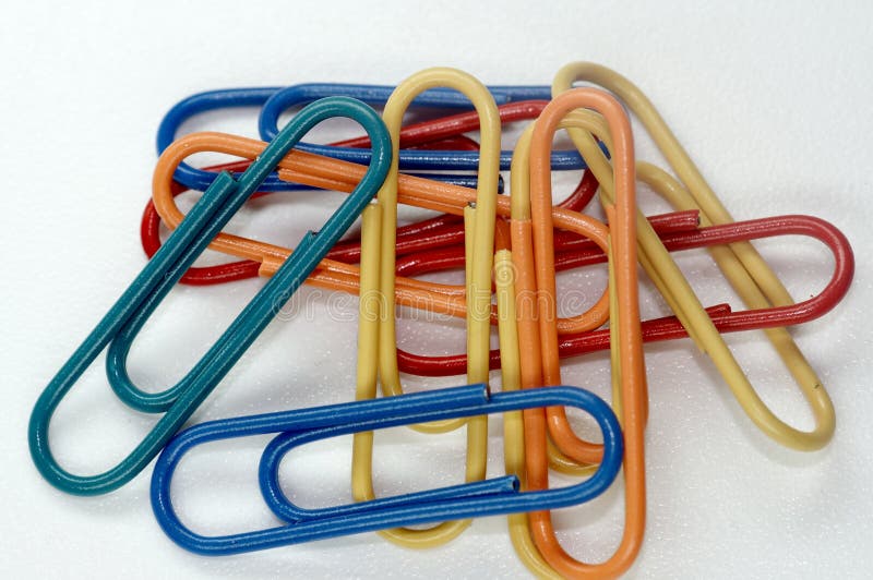 Paperclip stock foto. Image of kleurrijk, bureau, werk - 102795498