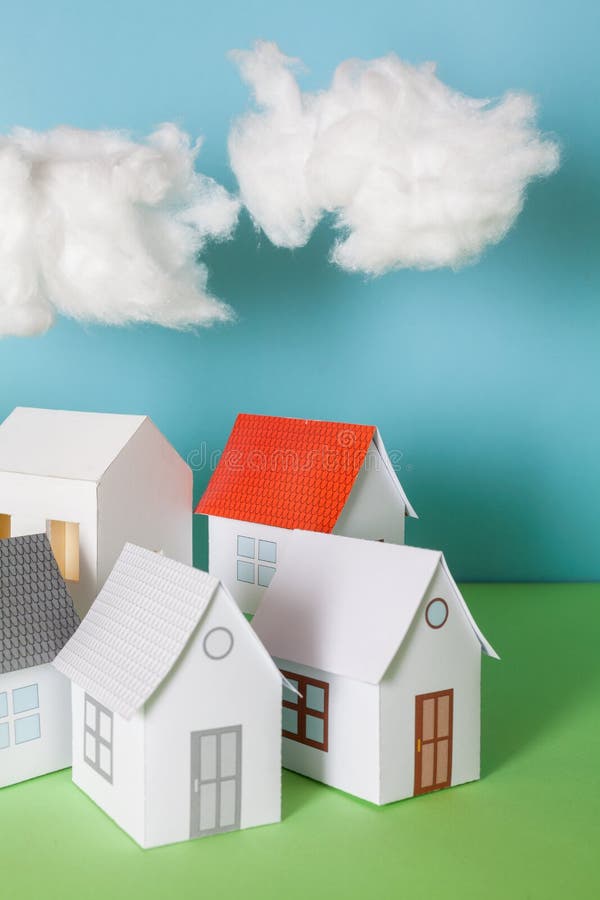 Papercraft dom obraz stock. Obraz złożonej z grupa, krajobraz - 46326091