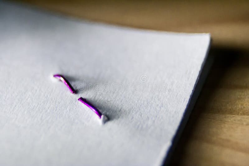 Papier agrafé image stock. Image du bureau, poussé, fixe - 47625135