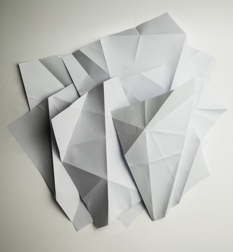 Papier plié photo stock. Image du instruction, beige - 16612160