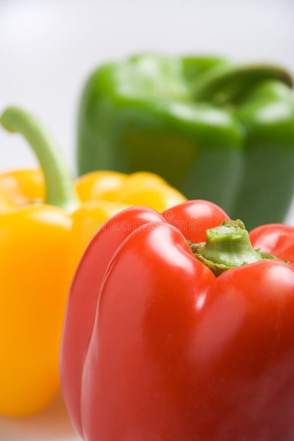 Paprikas foto de archivo. Imagen de verde, coma, sano - 1589878