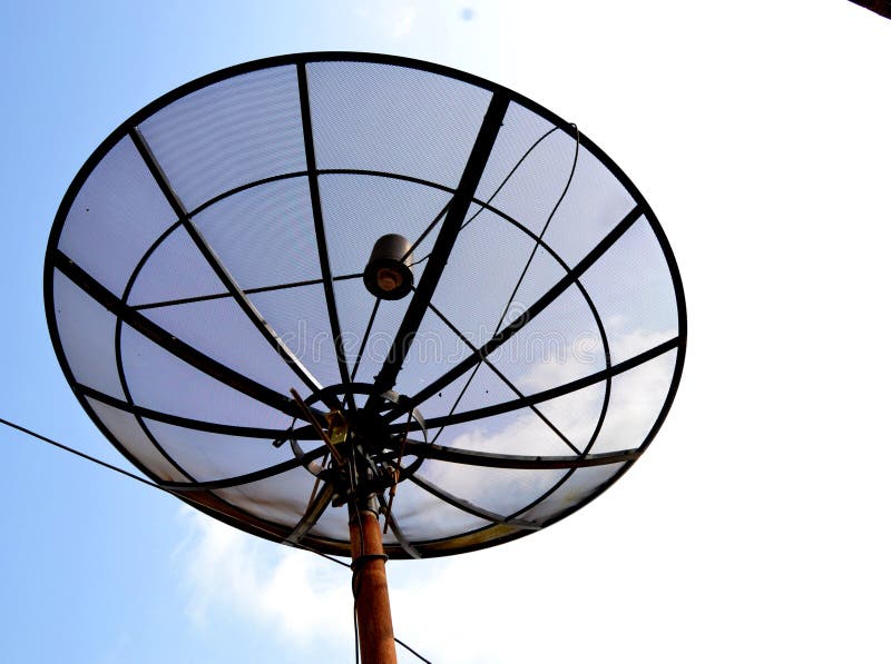 383 Parabolic Reflector Photos - Free & Royalty-Free Stock Photos from ...