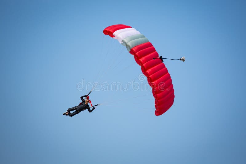 Parachutist stock photo. Image of vechi, skymen, parachute - 45065218