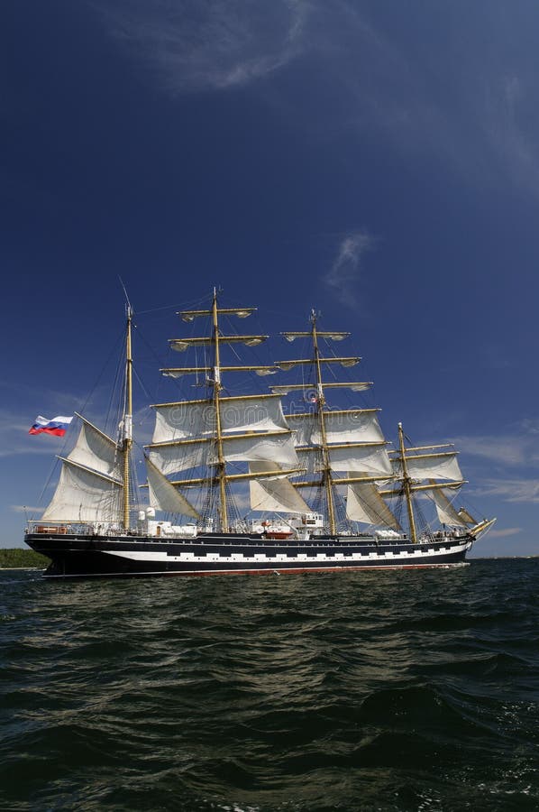 Parada Alta Halifax 2009 Do Navio Imagem de Stock - Imagem de quadrado ...