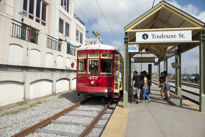 Parada Del Tren En New Orleans Fotografía editorial - Imagen de horario ...