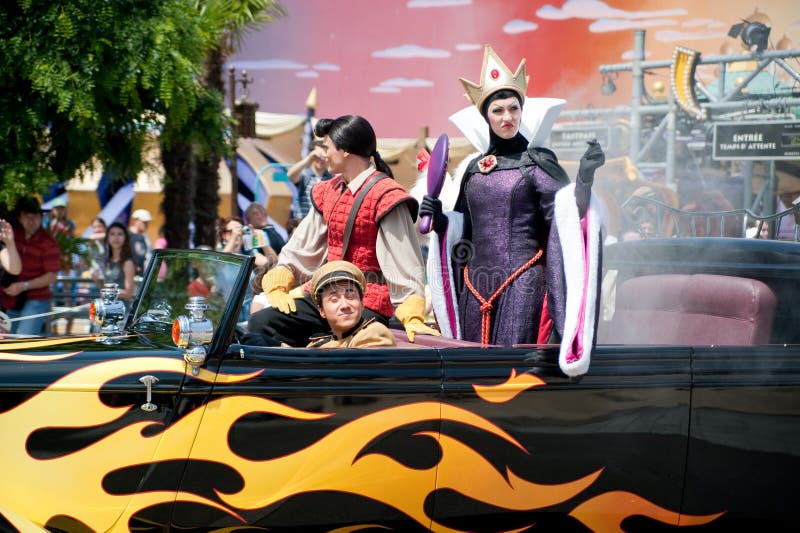 Parade with Evil Queen editorial photography. Image of cinderella ...