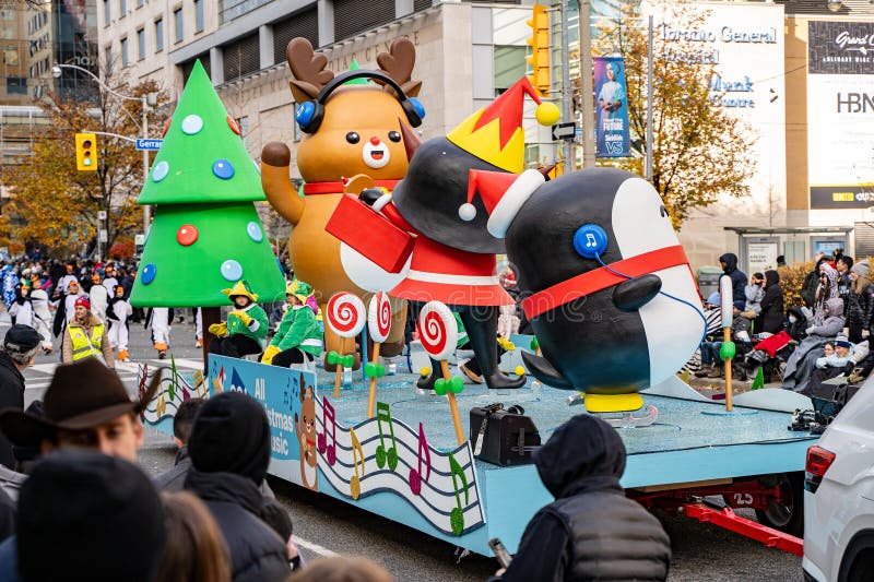 Parade Float in Santa Claus Parade Toronto. Editorial Image - Image of ...