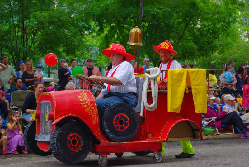 Parade scene editorial stock image. Image of kids, actor - 55537964
