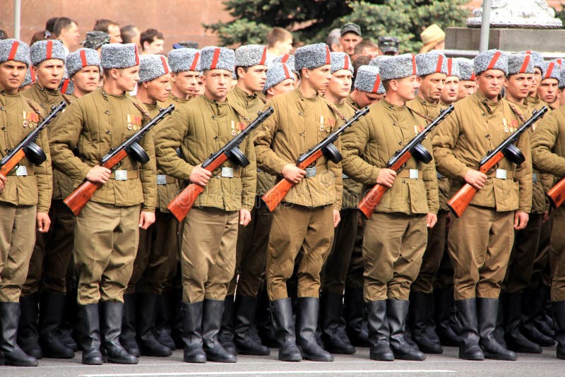 Australian Army Diggers Marching on Parade Anzac Day Editorial ...