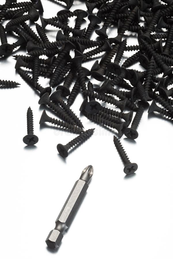 Parafuso Preto No Fundo Branco Foto de Stock - Imagem de ferro ...