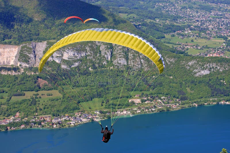 Paraglider Over Lake Annecy Stock Photo - Image of flyer, flight: 38620586