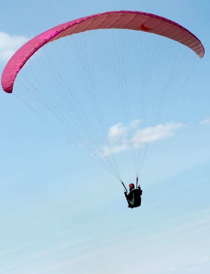 Paragliding on Caucasus editorial photo. Image of pilot - 64279891