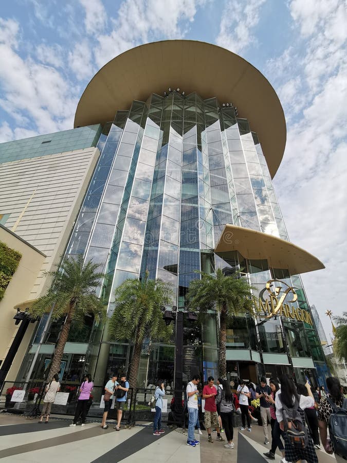 Paragon editorial photo. Image of paragon, bangkok, christmas - 168653861