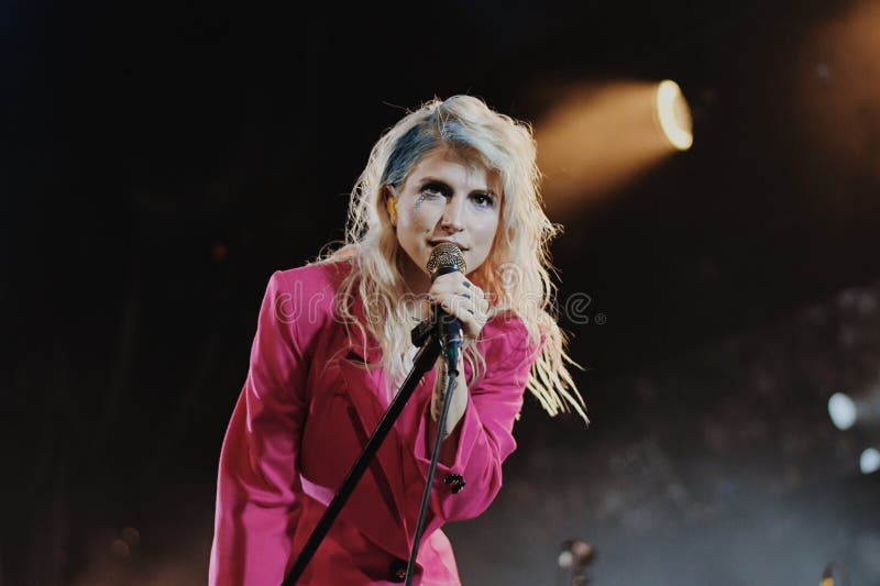 Paramore in Concert from Barclays Center in Brooklyn Editorial ...