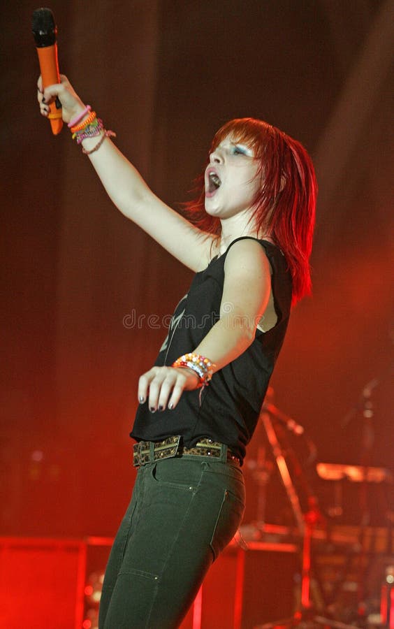 Paramore Performs in Concert Editorial Photo - Image of singer ...