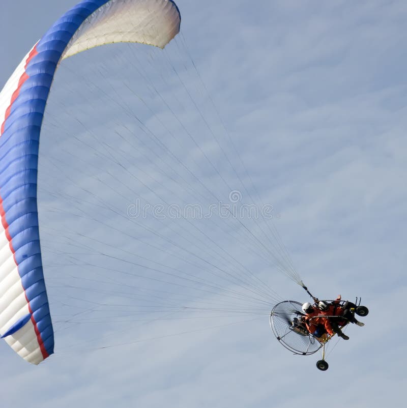 Paramotor Glider Over Ocean Stock Photo - Image of horizon, paraglider ...