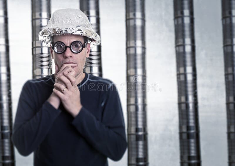 Paranoico imagen de archivo. Imagen de latas, ataque - 28268743