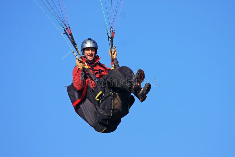 Parapentiste image stock. Image du bleu, sport, nuageux - 54201269