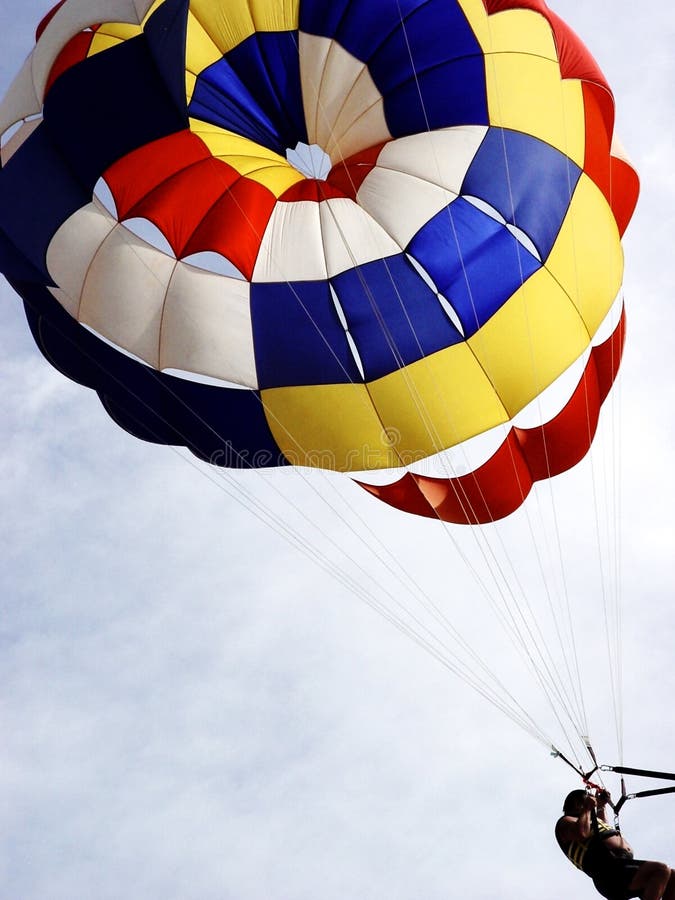 Couple parasailing stock photo. Image of extreme, tourism - 5927390