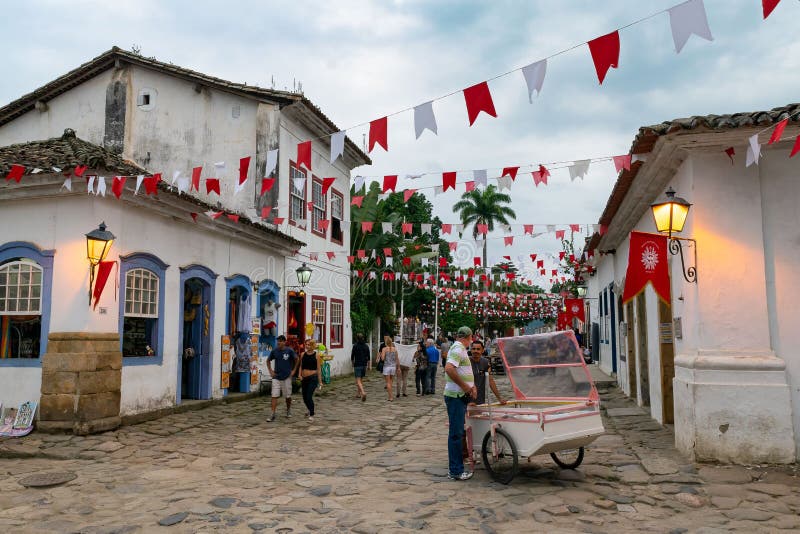 Paraty Streets and Colonial Buildings in Brazil Editorial Photo - Image ...