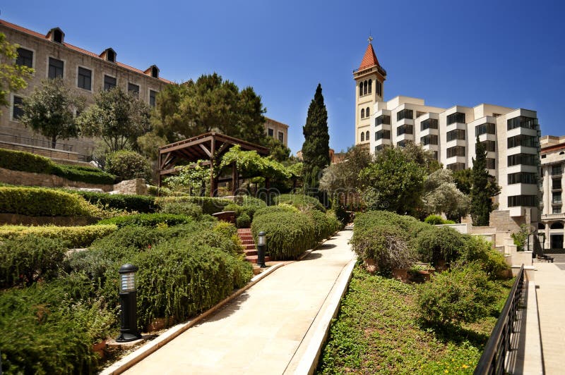 Promenade De Beyrouth (Corniche), Liban Photo stock - Image du surf ...