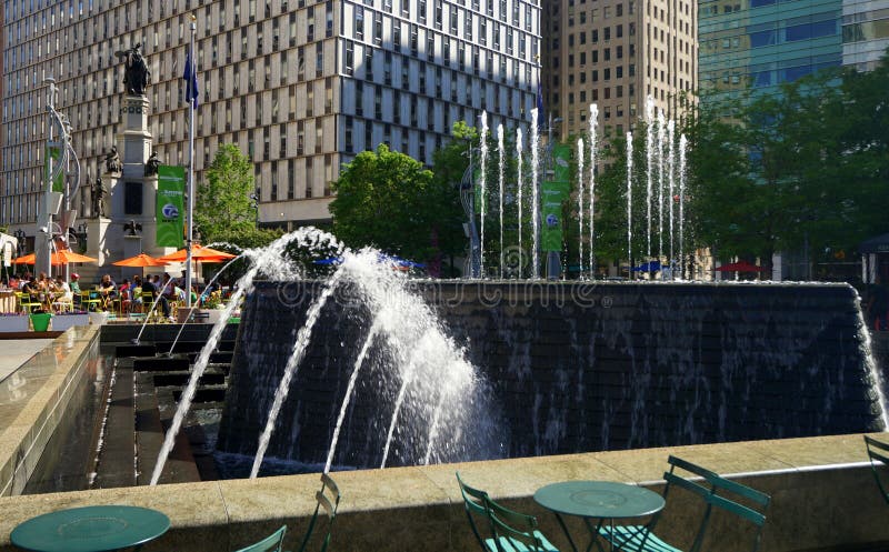 Parc Et Monument De Detroit Photo éditorial - Image of quatre, granit ...