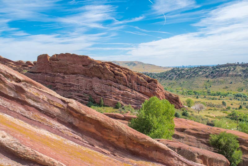 Roches rouges image stock. Image du rouges, roches - 63372745