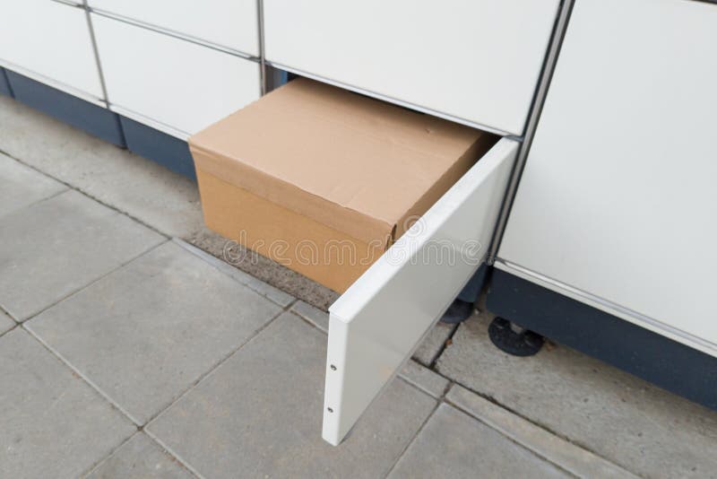 Parcel in Automated Locker Open for Collection Stock Illustration ...
