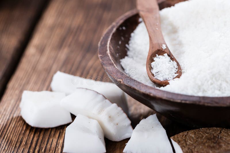 Parcela de coco raspado imagem de stock. Imagem de fruta - 44646919