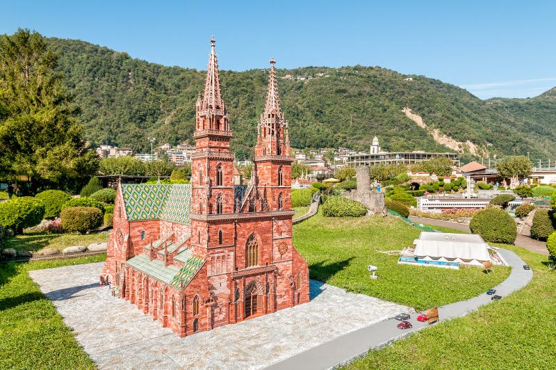 Parco Miniatura Svizzero a Cattedrale Di Melide, Basilea Immagine ...