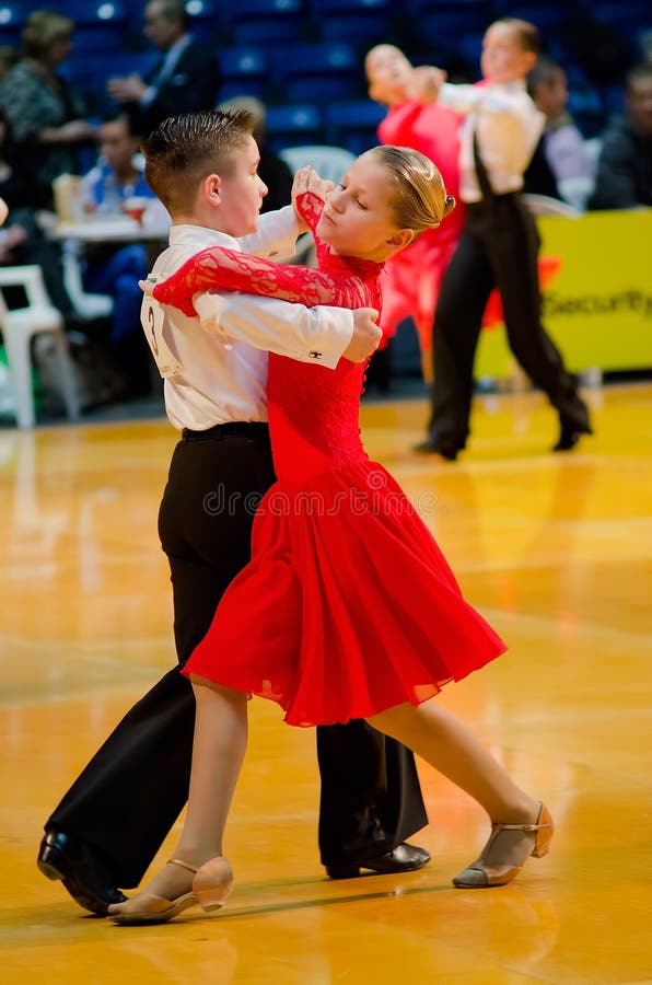 Pardans redaktionell arkivbild. Bild av musik, partnerskap - 23266277